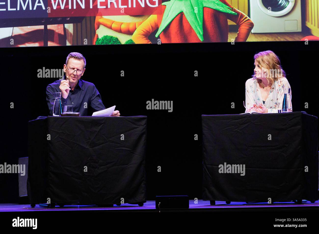 Michael Kessler und Annette Frier bei der lit.Cologne 2025 ...