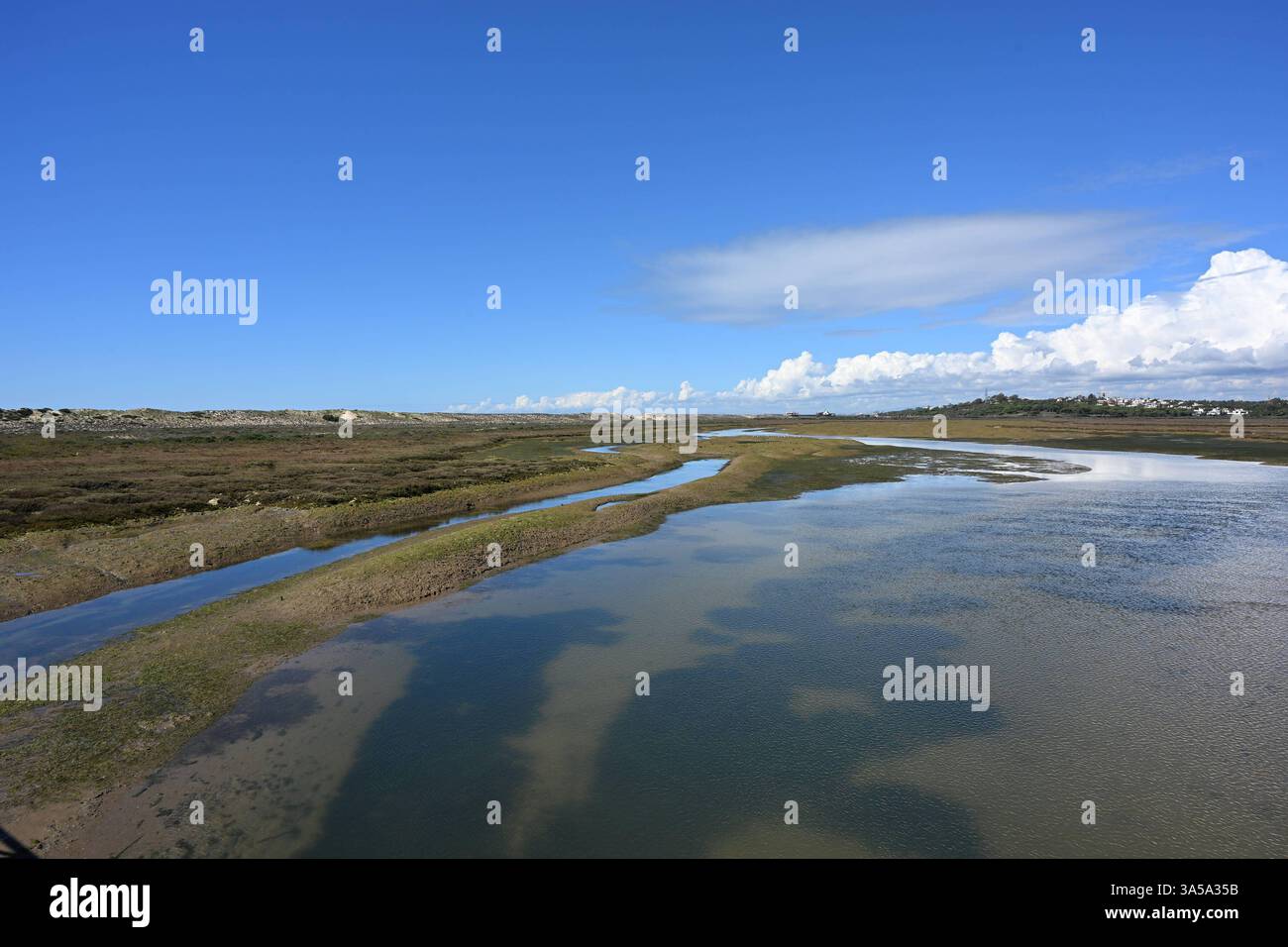 Bild zeigt: Naturpark Ria Formosa in Faro, 06.03.2025, Albufeira, Reise ...