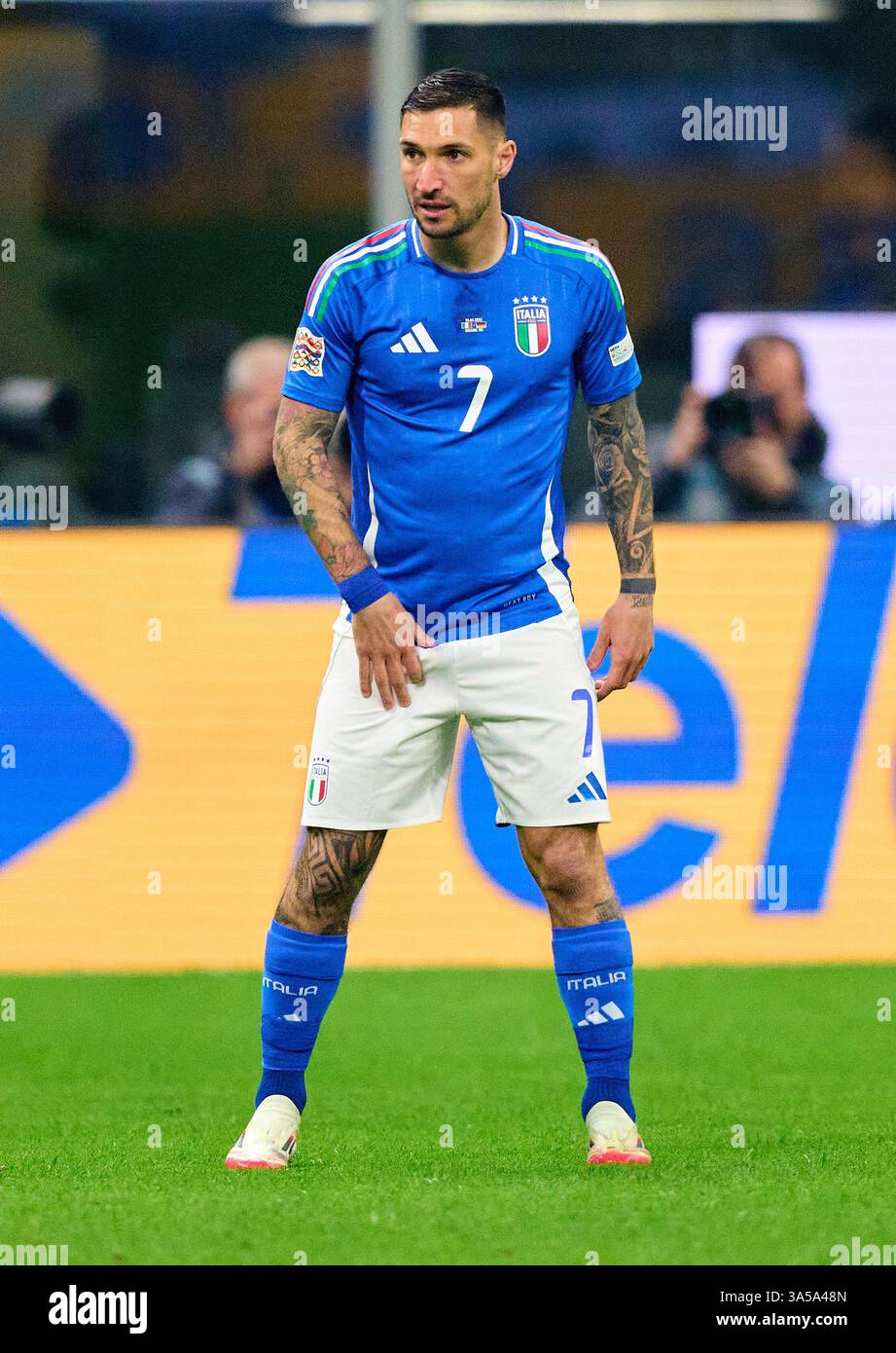 Matteo Politano, ITA 7 in the UEFA Nations League 2025 match ITALY ...