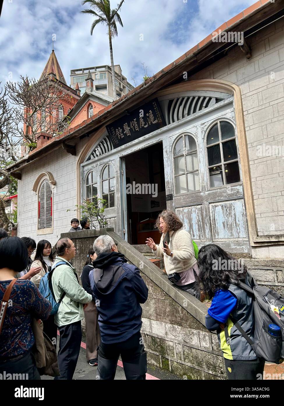 New Taipei, Taiwan, Crowd People, Tourists Visiting People, Tourists ...