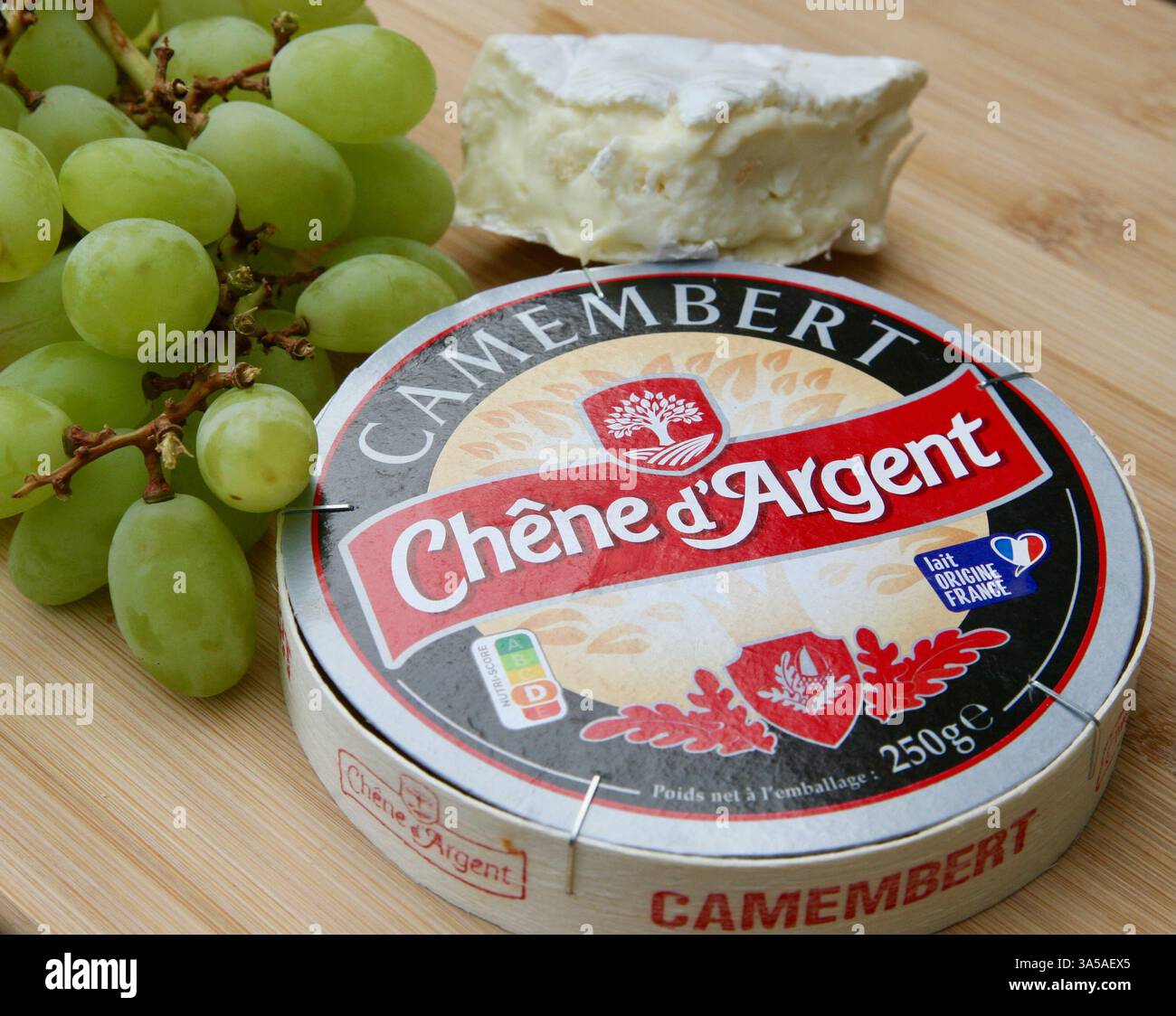 Normandy camembert hi-res stock photography and images - Alamy