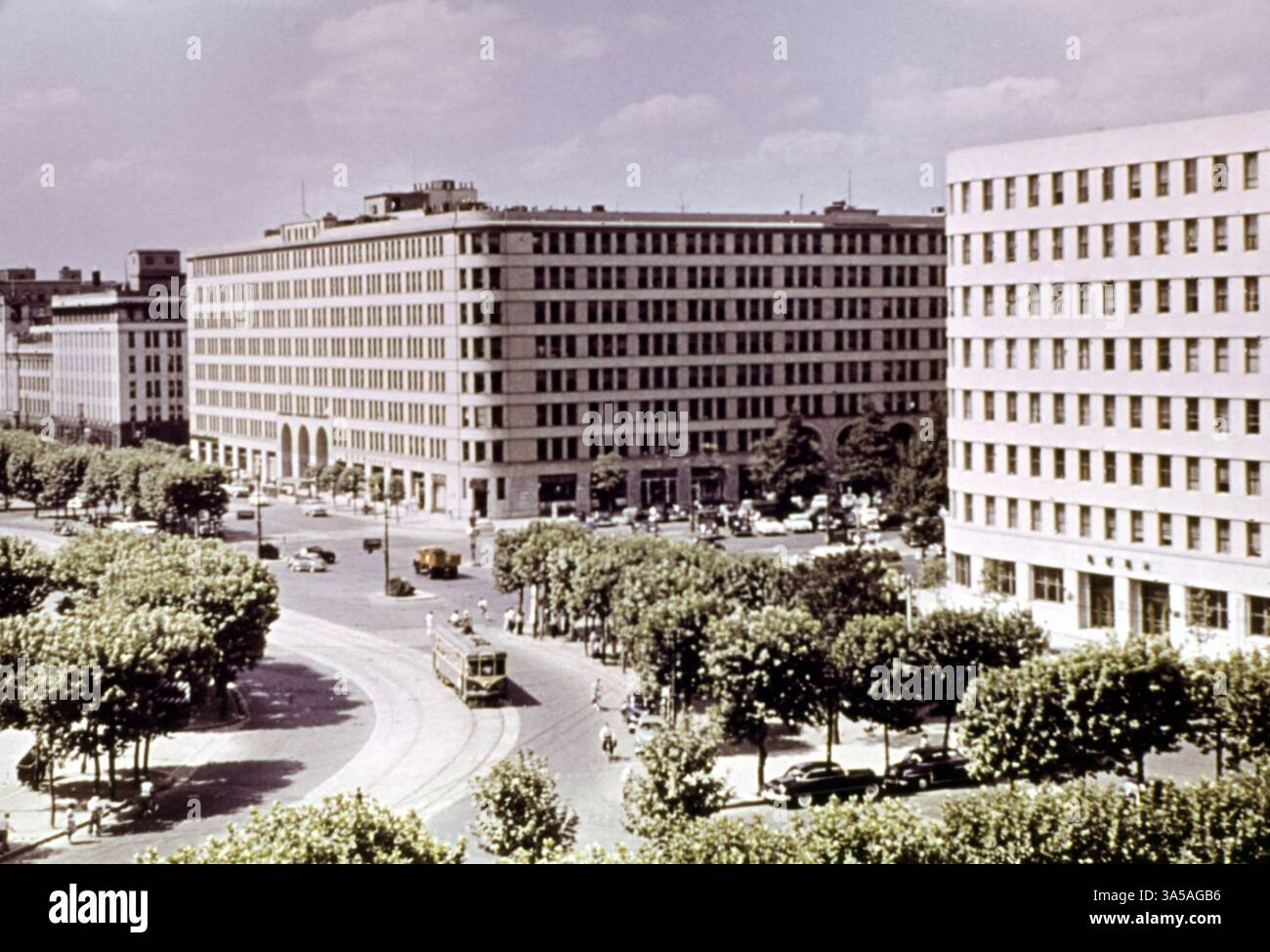 Vintage photo of Marunouchi Building and Shin-Marunouchi Building in ...