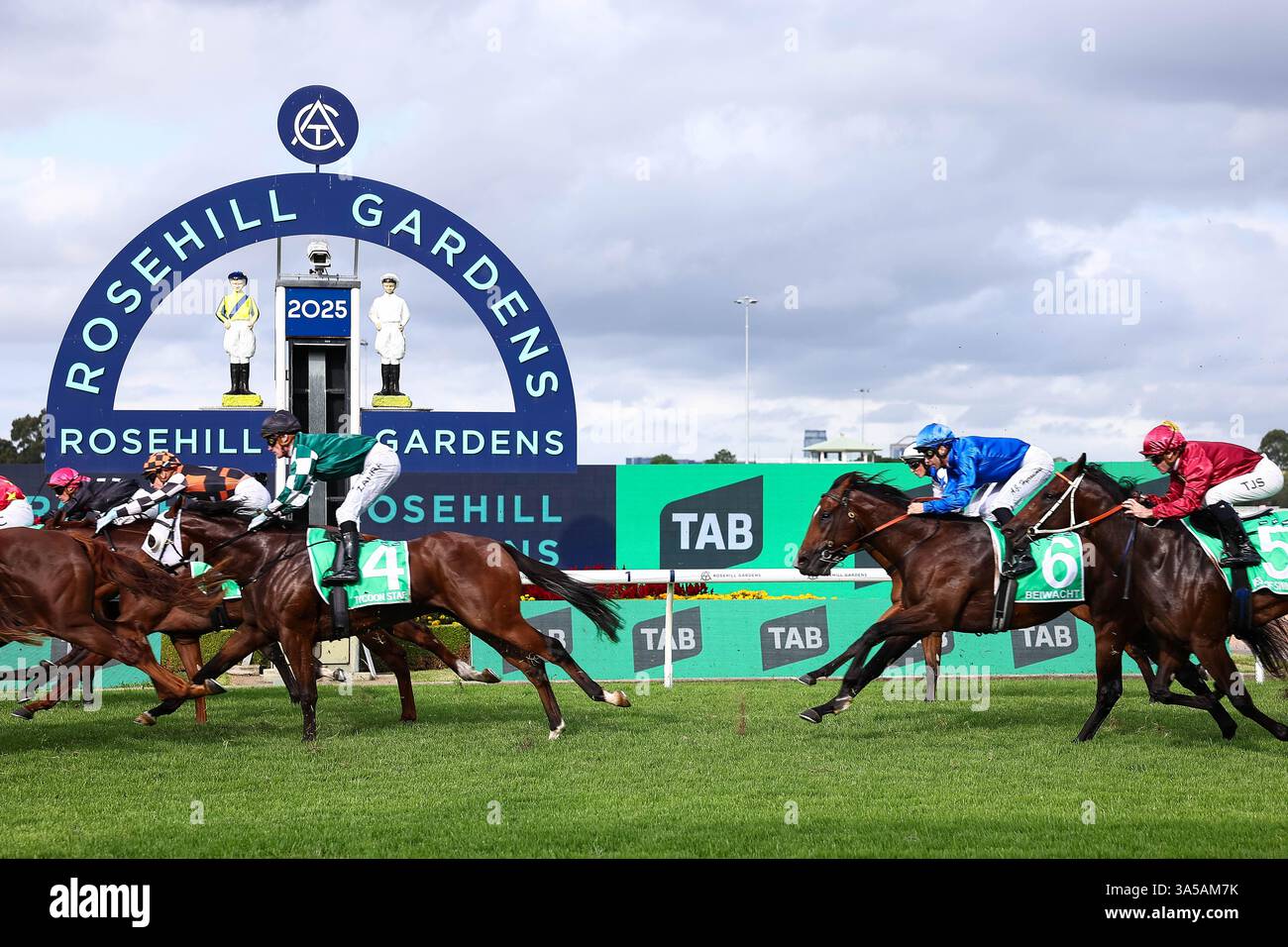 22nd March 2025; Rosehill Gardens Racecourse, Rosehill, Sydney ...
