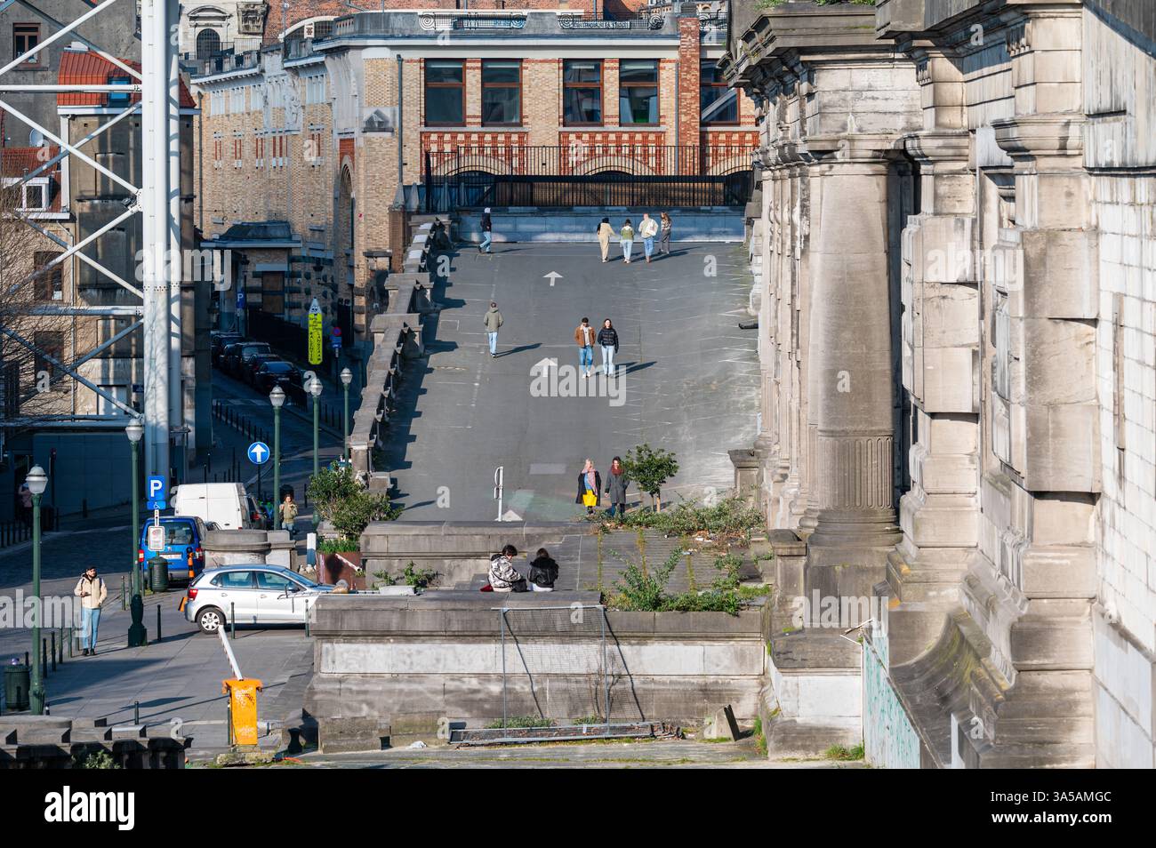 Pedestrian elevator, Minimes church and steep slope of the court house ...