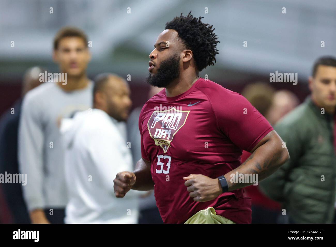 Florida State offensive lineman Maurice Smith runs a 40-yard dash at ...