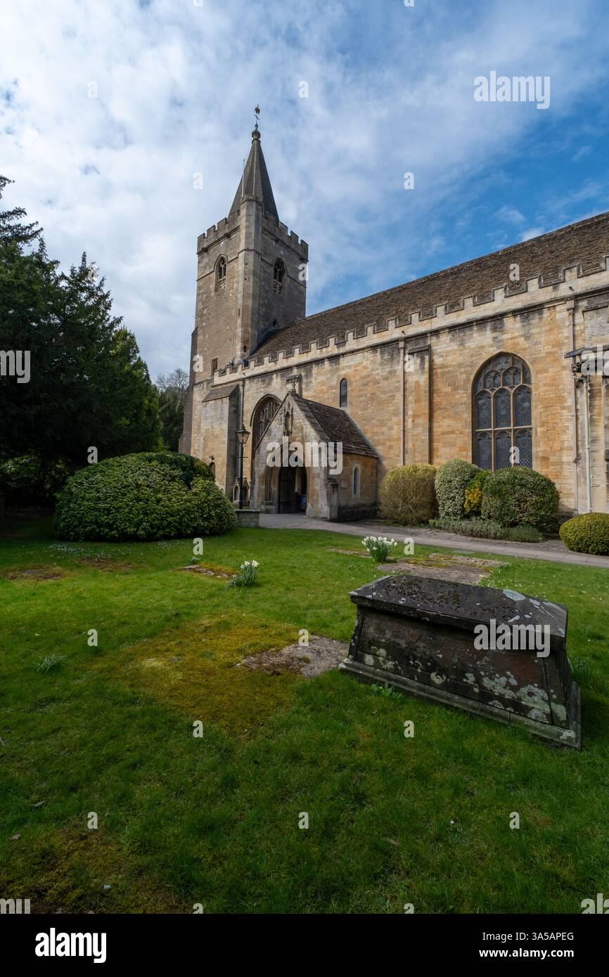 Anglican church of the holy trinity hi-res stock photography and images ...