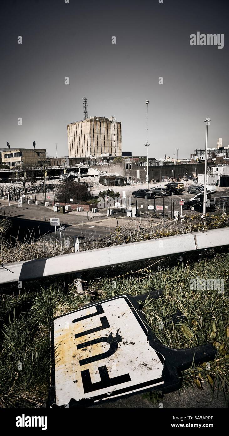 Demolition of the disused Courts and central police station in ...
