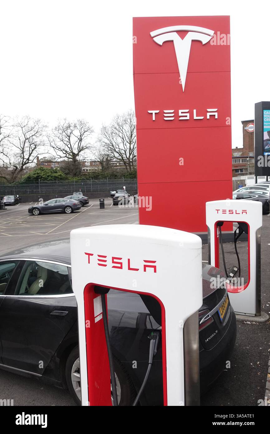 Tesla showroom Park Royal, London, UK Stock Photo - Alamy