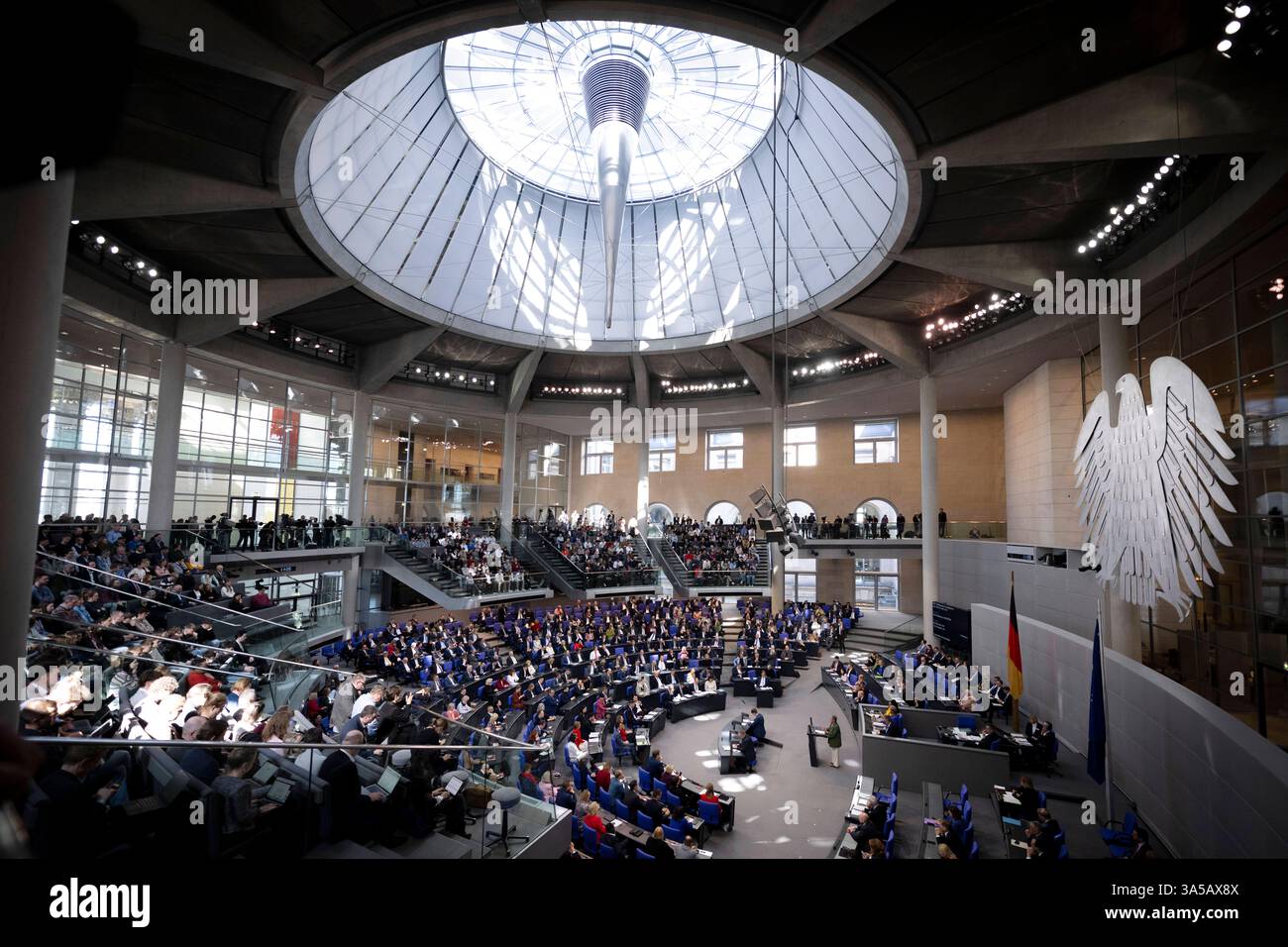 Bundestag DEU, Deutschland, Germany, Berlin, 18.03.2025 Uebersicht mit ...