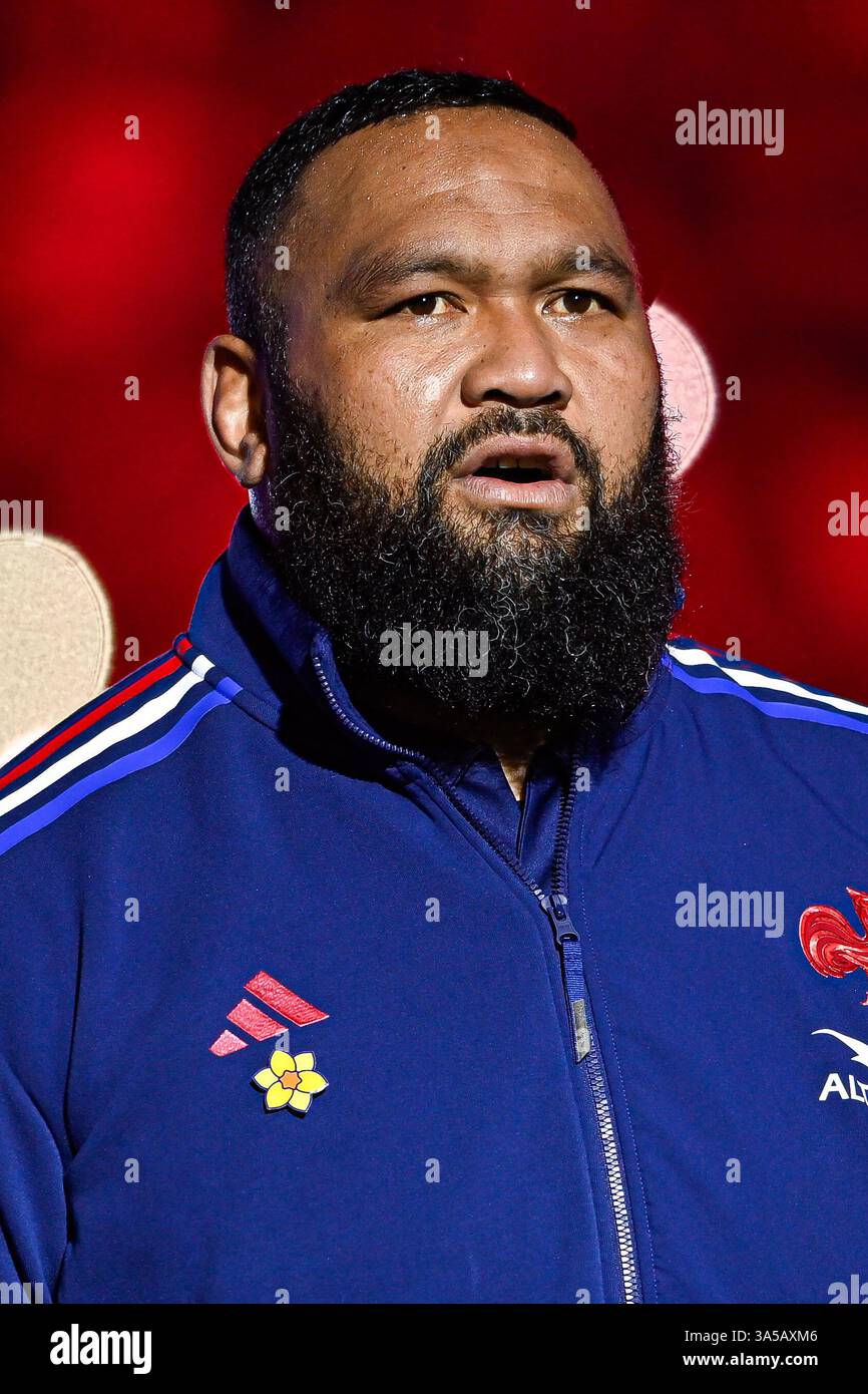 Uini Atonio during the 6 or Six Nations Championship rugby match XV de ...