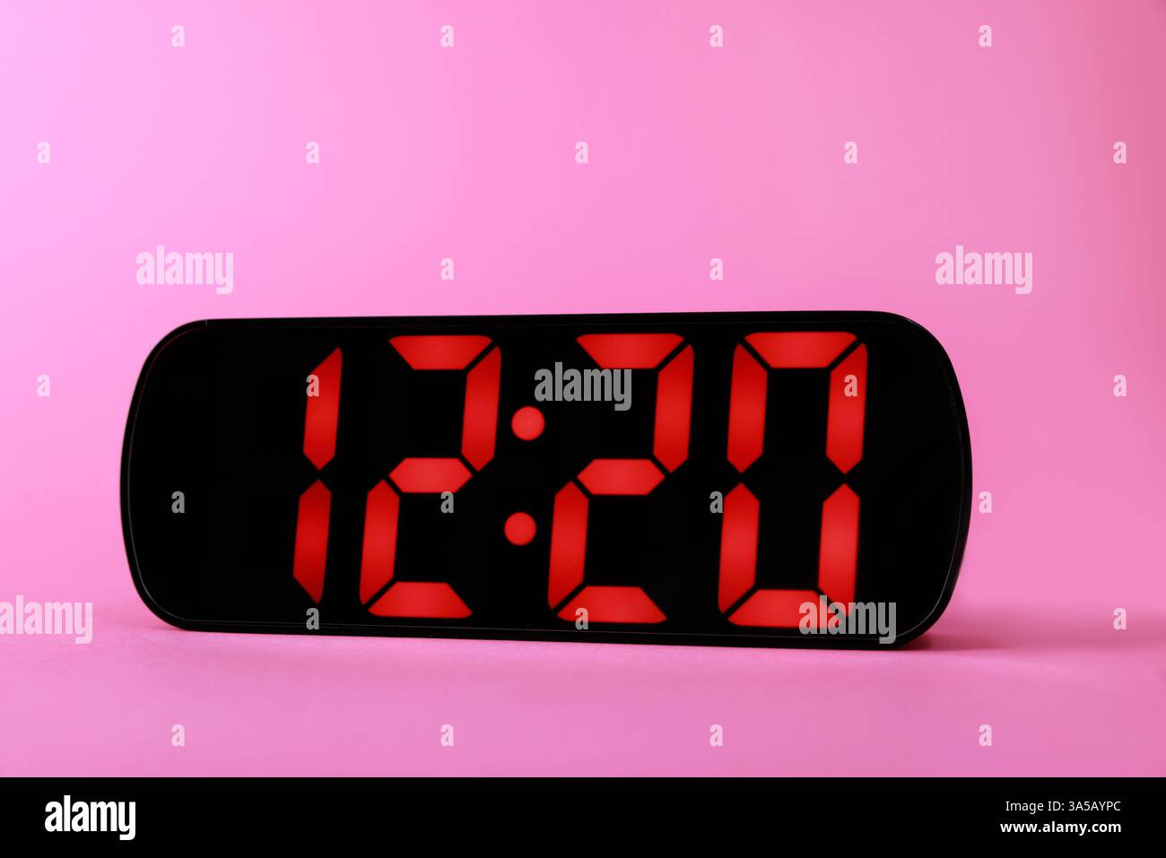 Digital clock time 20 pm hi-res stock photography and images - Alamy