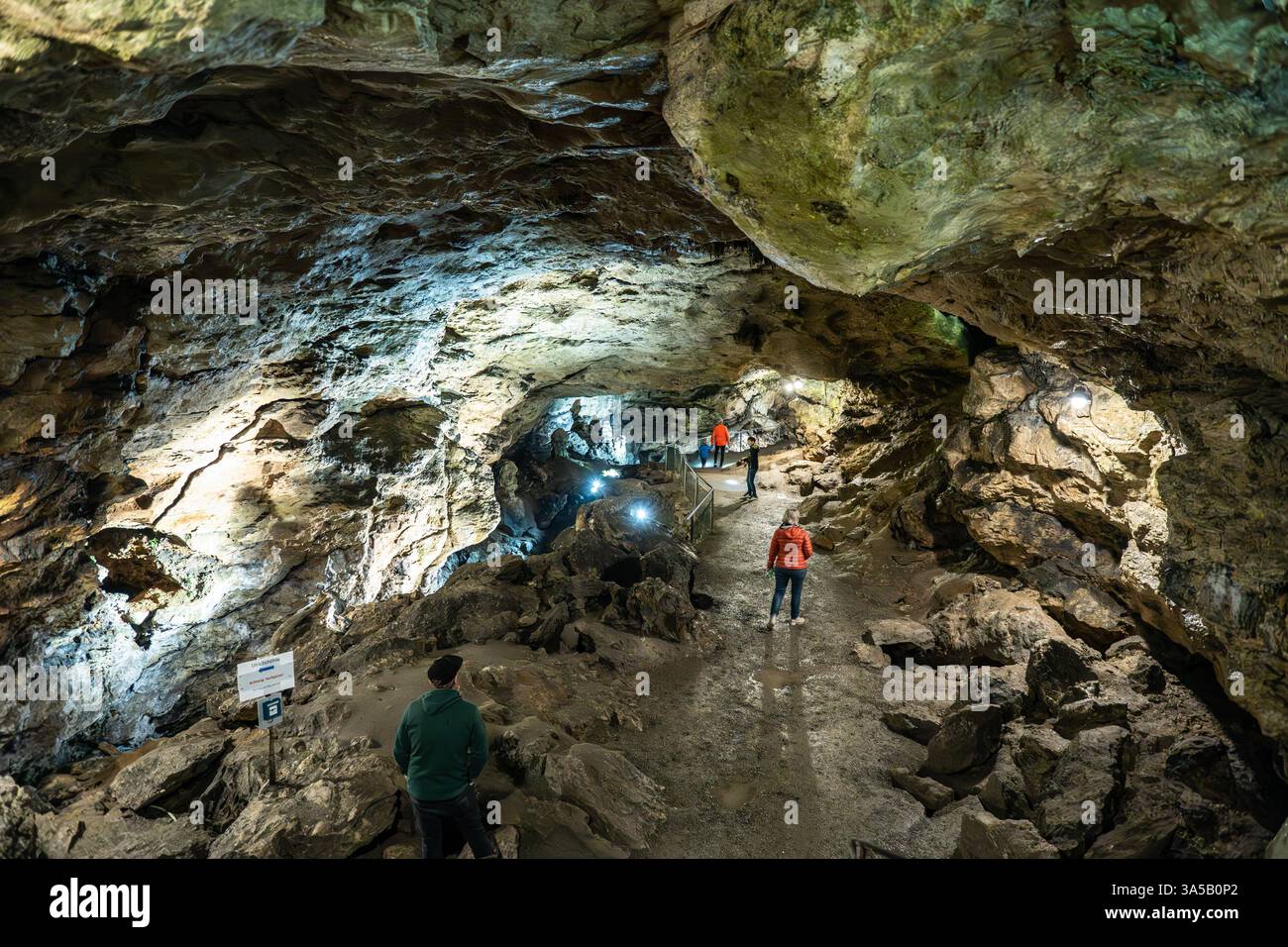 22 March 2025, Baden-Württemberg, Sonnenbühl: Visitors stand in the ...