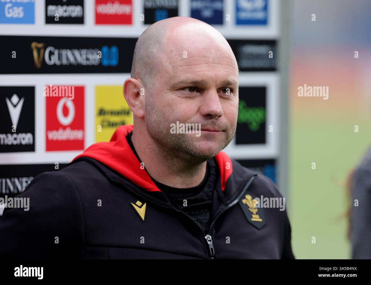 Wales head coach Sean Lynn before the Guinness Women's Six Nations ...