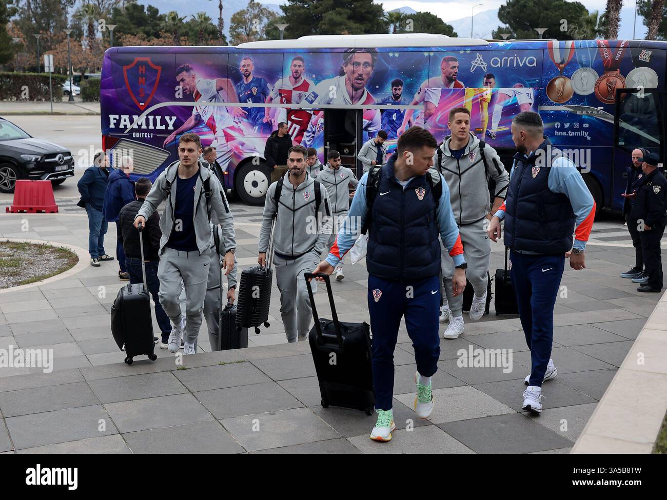 Split, Croatia. 22nd Mar, 2025. Croatian football team leaving for ...