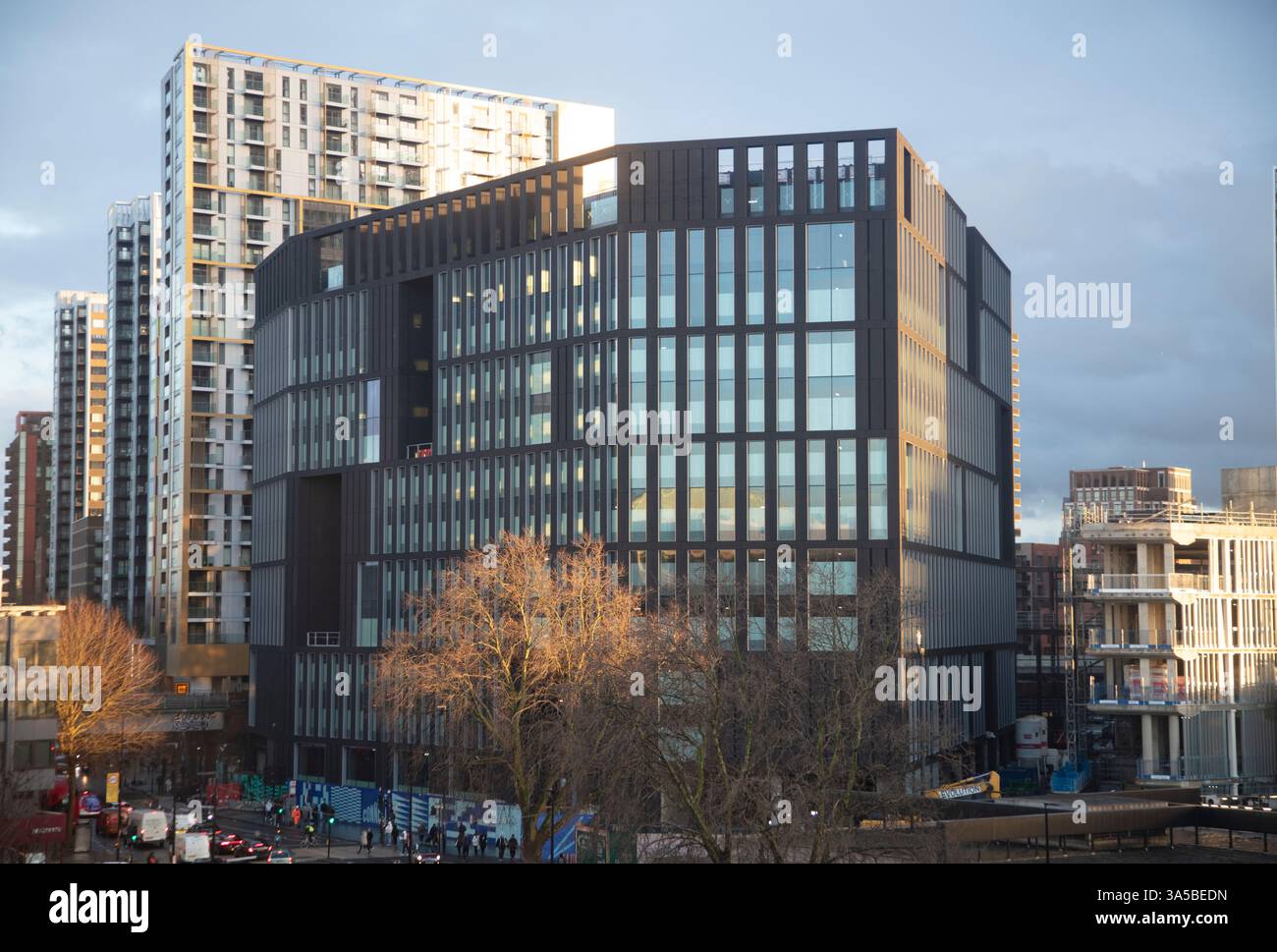 The new building that will house the UAL at the Elephant and Castle as ...