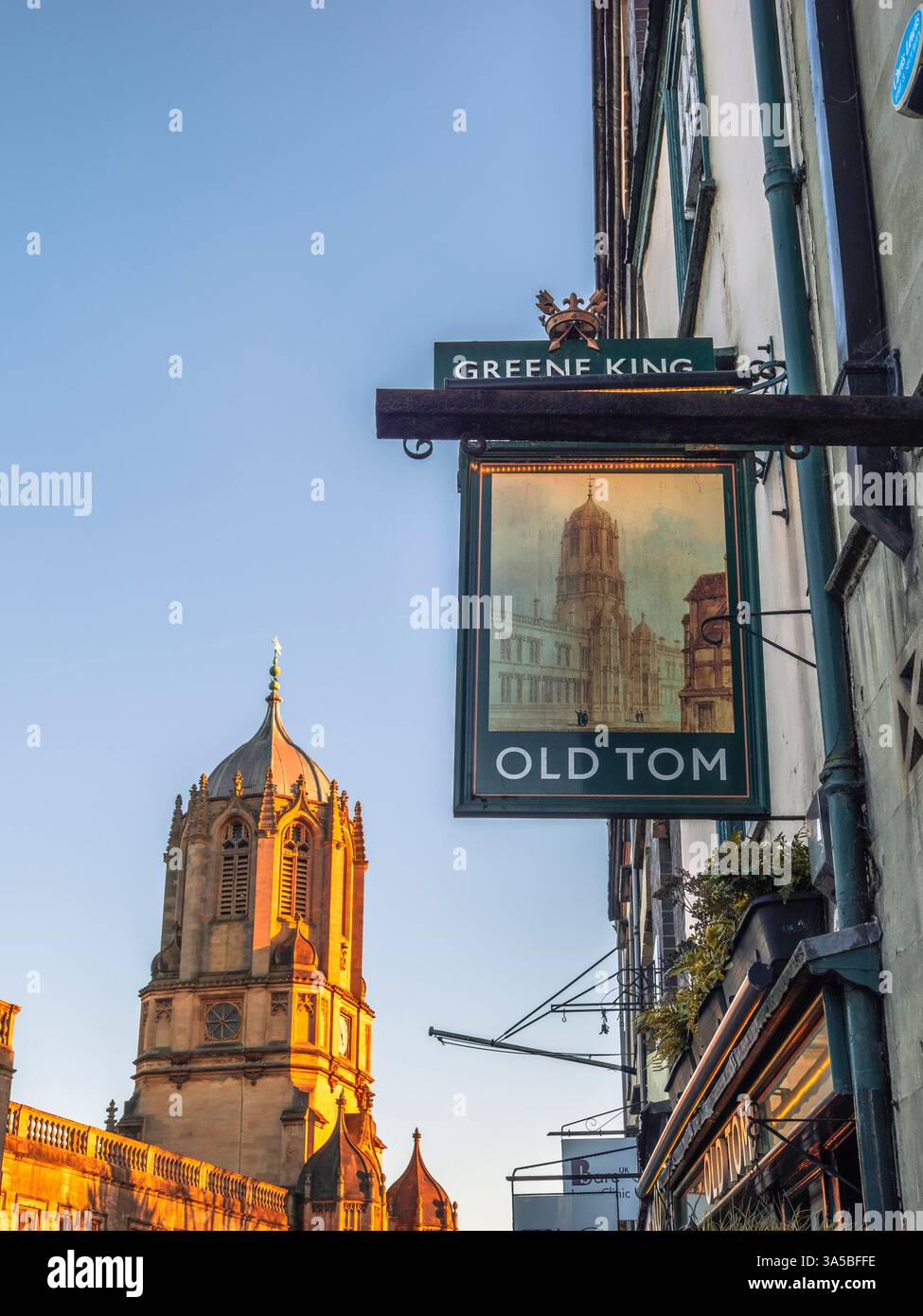 The Old Tom Pub Sign and the Old Tom Bell Tower, Tom Tower, Christ ...