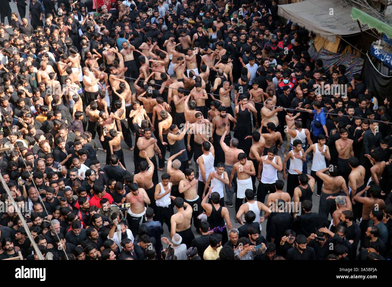 Shiite Muslims are holding mourning procession on the occasion of Youm ...