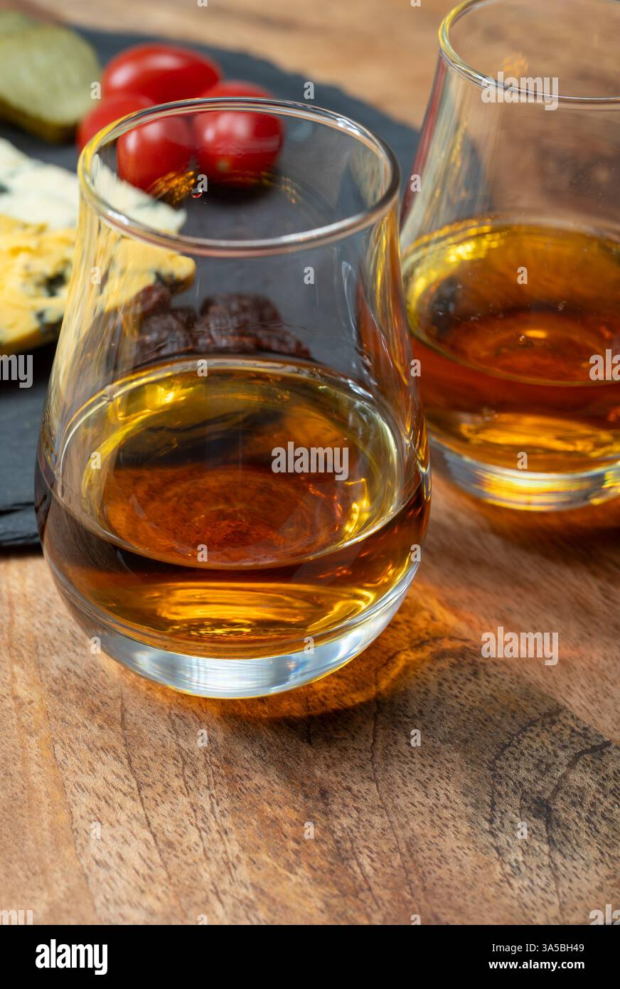 Whiskey and cheese pairing, tasting scotch whisky glasses and plate ...