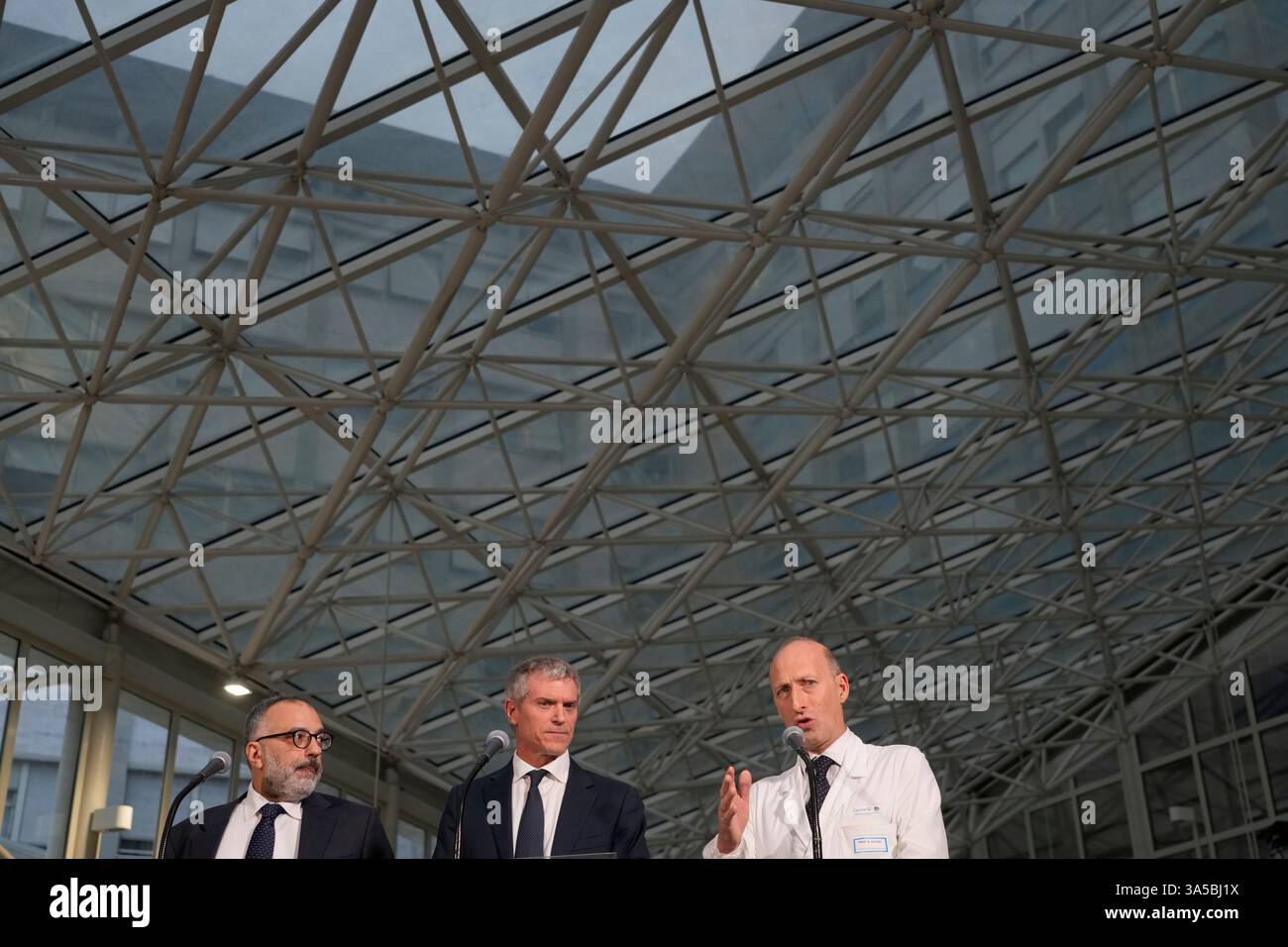 From left, head physician of Vatican's Health and Hygiene Office, Luigi ...