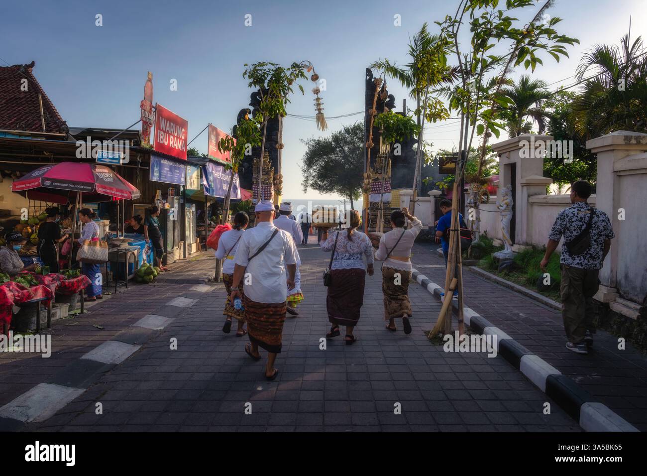 Bali, Indonesia, 10 Oct 2024 People going for sacred Pujawali Ceremony ...