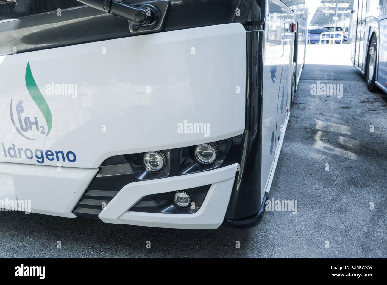 Hydrogen vehicle charging station hi-res stock photography and images ...