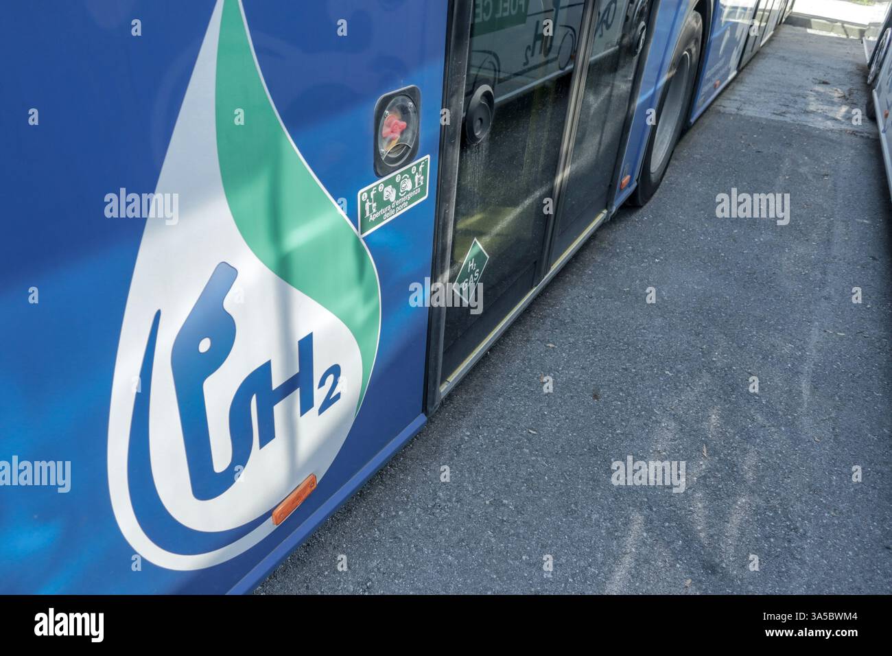 detail on external hydrogen bus Stock Photo - Alamy