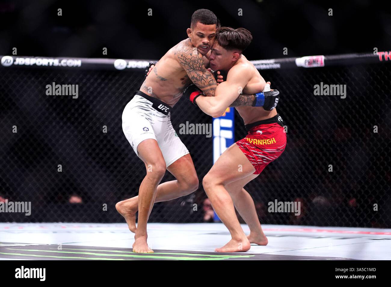 Felipe dos Santos (left) in action against Lone'er Kavanagh during the ...