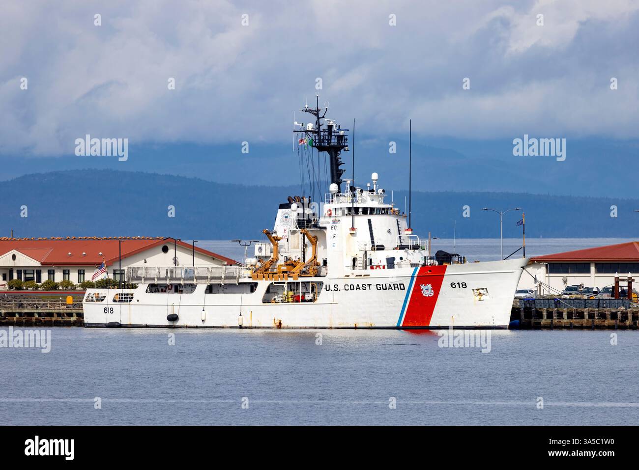 United States Coast Guard medium endurance cutter USCGC Active (WMEC ...