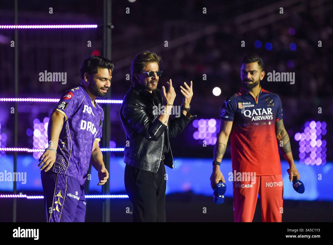 KKR Co Owner Shah Rukh Khan ,Center with KKR Rinku Singh and RCB ...