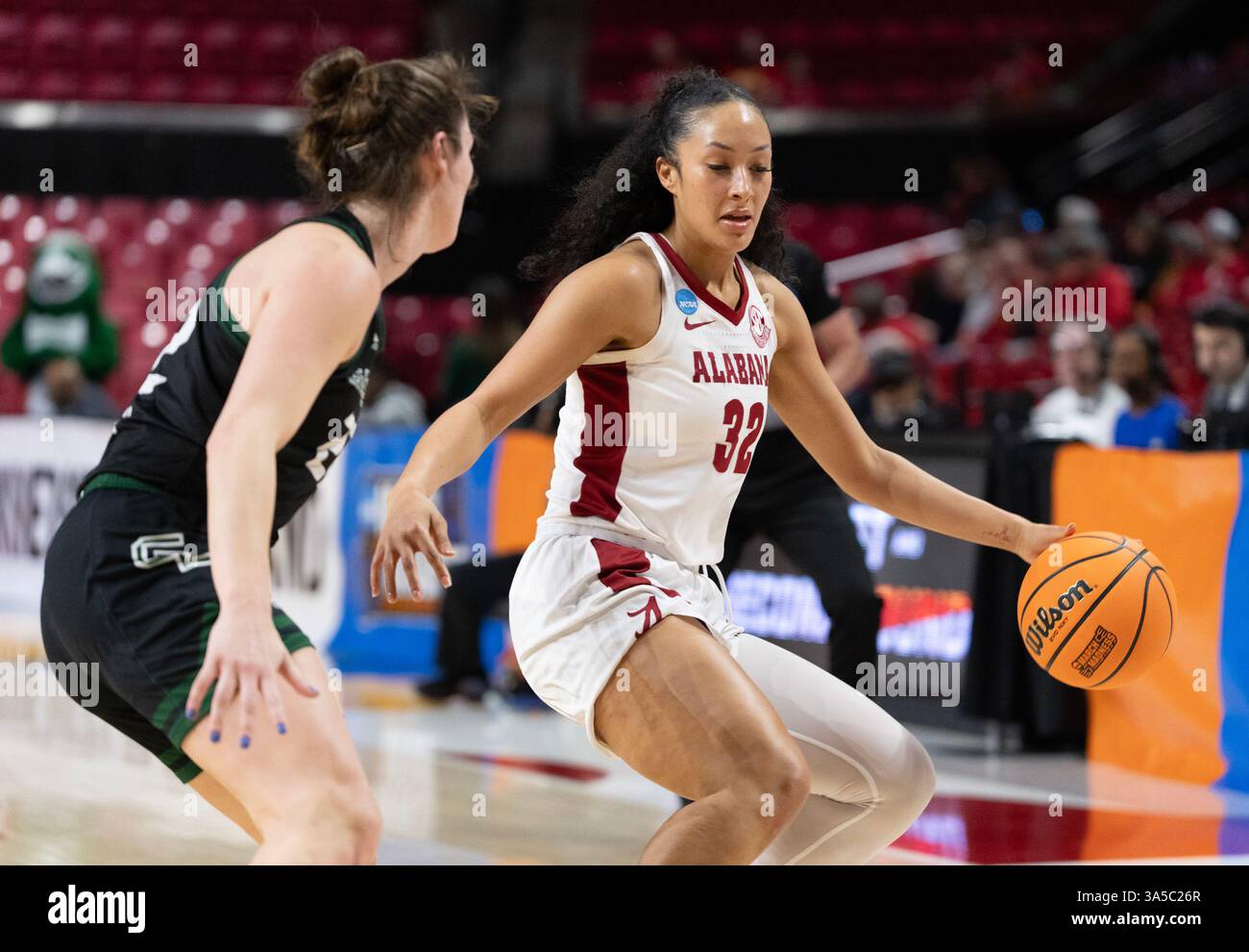 College Park, USA. 22nd Mar, 2025. COLLEGE PARK, MD- MARCH 22: Green ...
