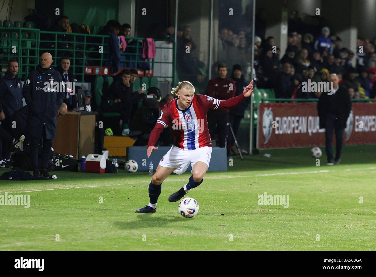 Norway's Erling Haaland controls the ball during a Group I, World Cup ...