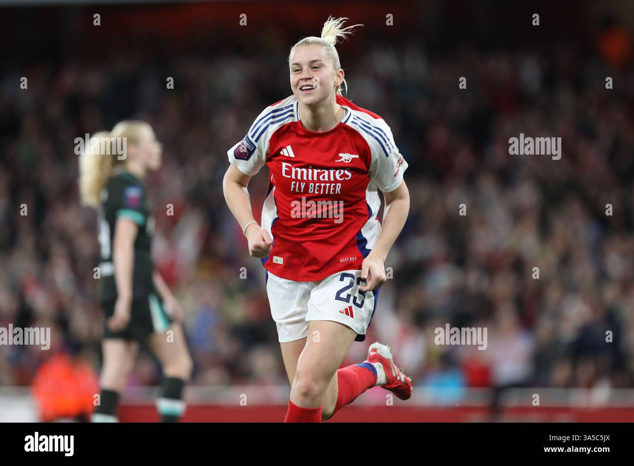 Goal celebrations for Beth Mead, as Alessia Russo of Arsenal Women ...