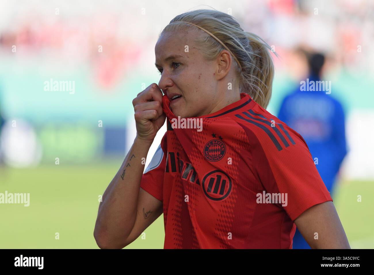 Munich, Germany, March 22nd 2025: Pernille Harder (21 FC Bayern Munich ...