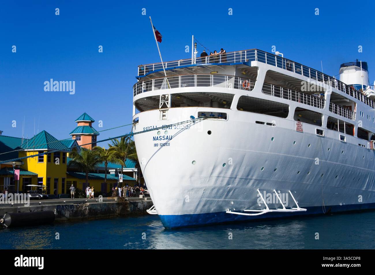Cruise Ships at Prince George Wharf, Nassau, New Providence Island ...