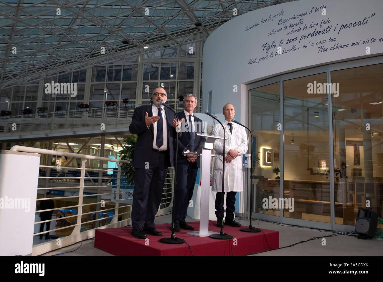 From left, head physician of Vatican's Health and Hygiene Office, Luigi ...
