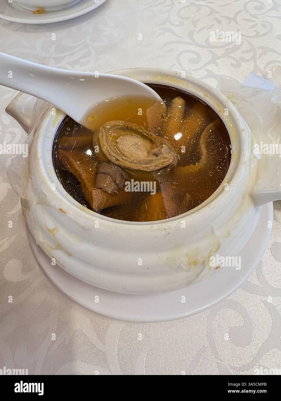 Buddha Jumps Over the Wall (佛跳牆), a famous Fujianese soup with abalone ...
