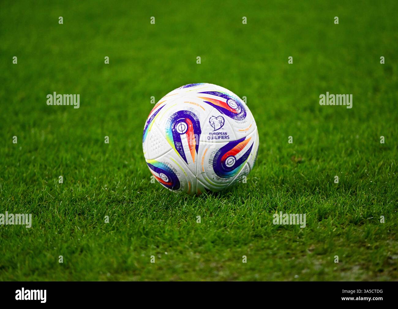 Uefa 2025 world cup fifa ball hi-res stock photography and images - Alamy