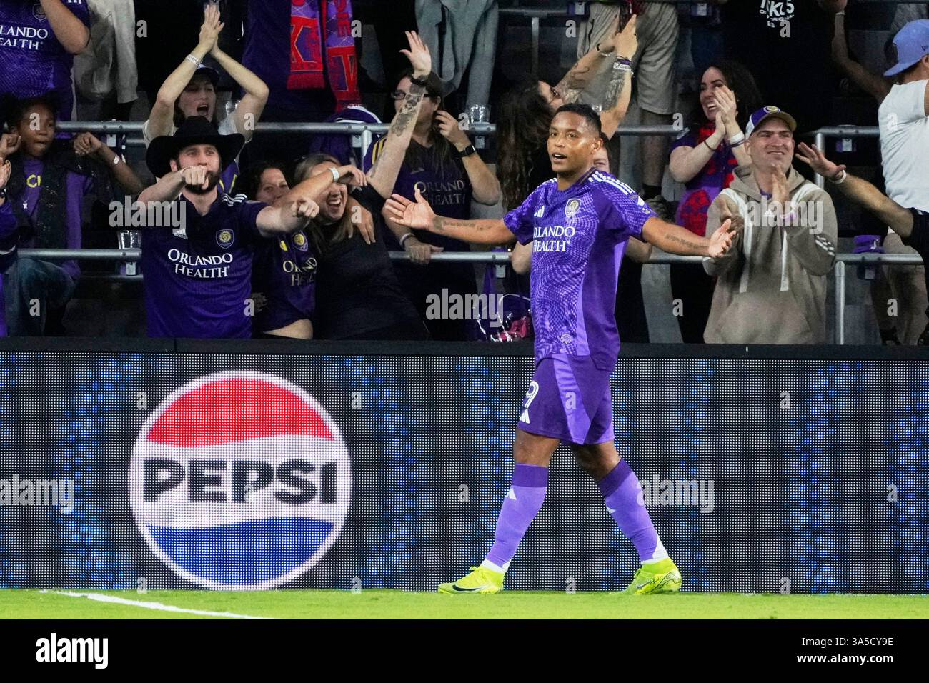 Orlando City forward Luis Muriel (9) celebrates in front of fans after ...