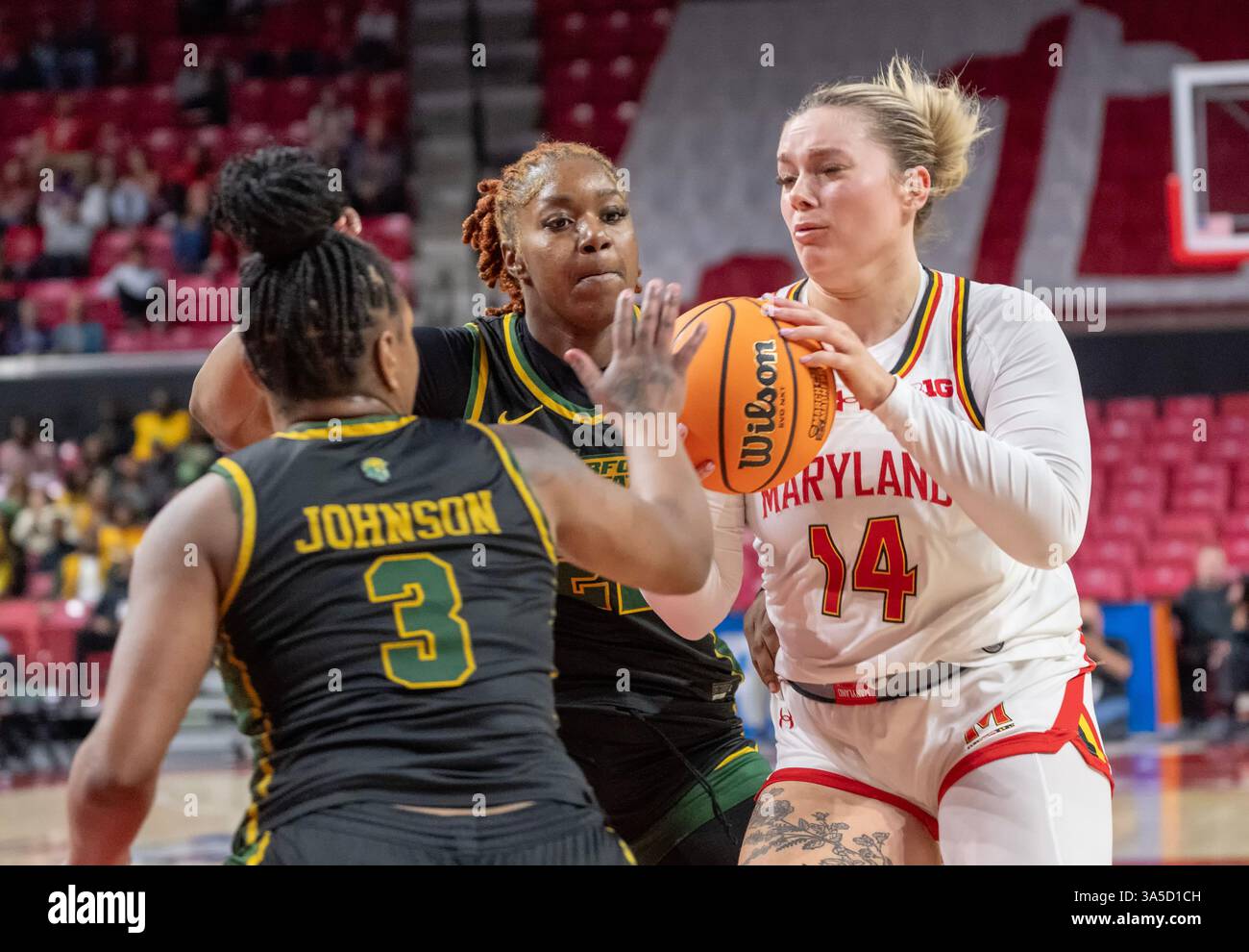 COLLEGE PARK, MD- MARCH 22: Norfolk State Spartans forward Kierra ...