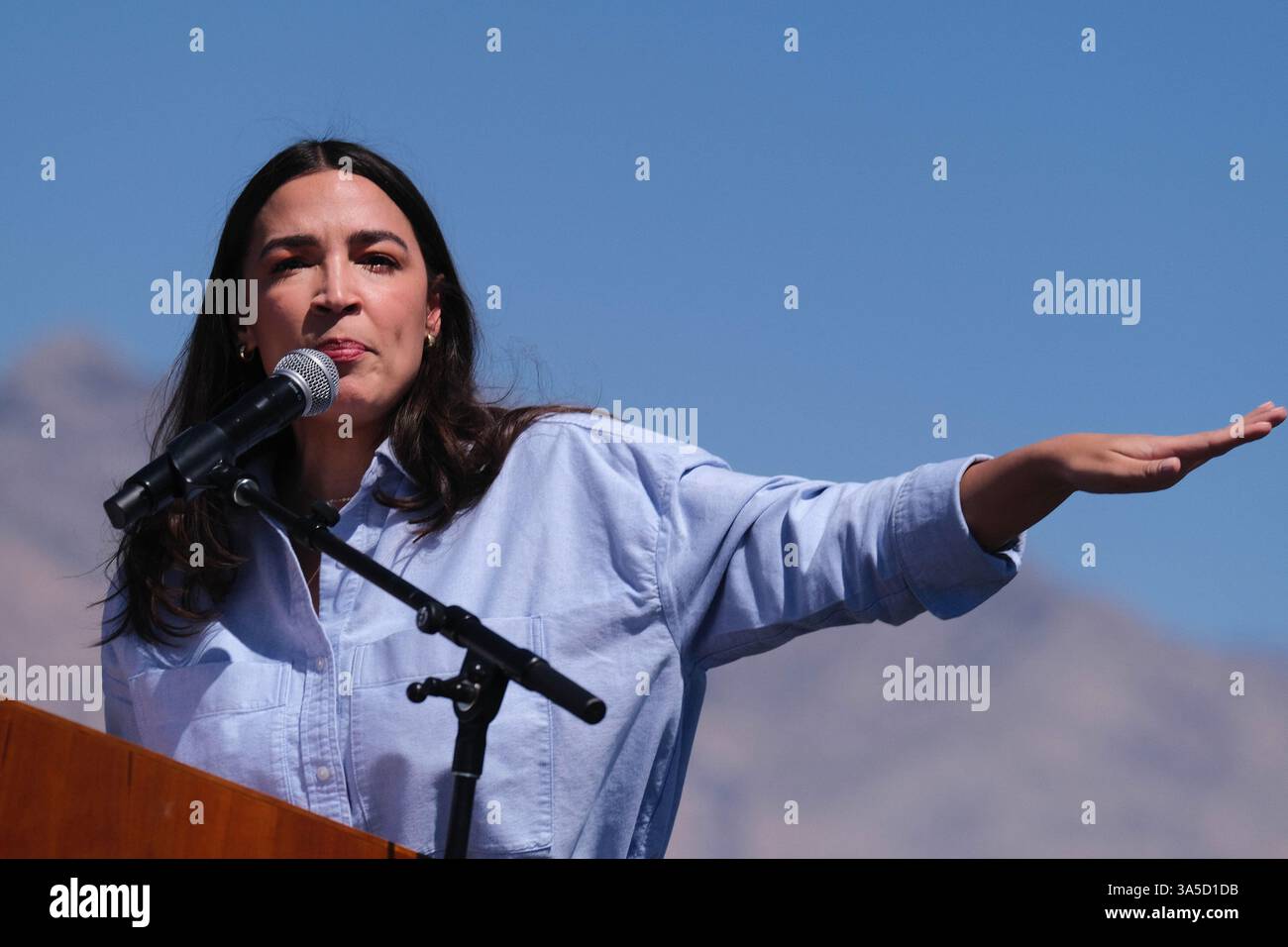 Tucson, Arizona, USA. 22nd Mar, 2025. Senator Bernie Sanders and Rep ...