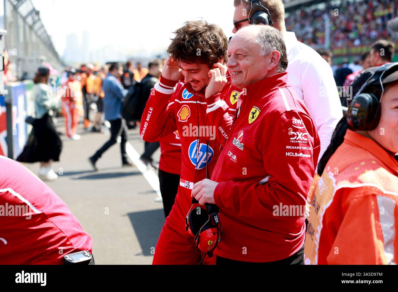 LECLERC Charles (mco), Scuderia Ferrari SF-25, VASSEUR Frédéric (fra ...