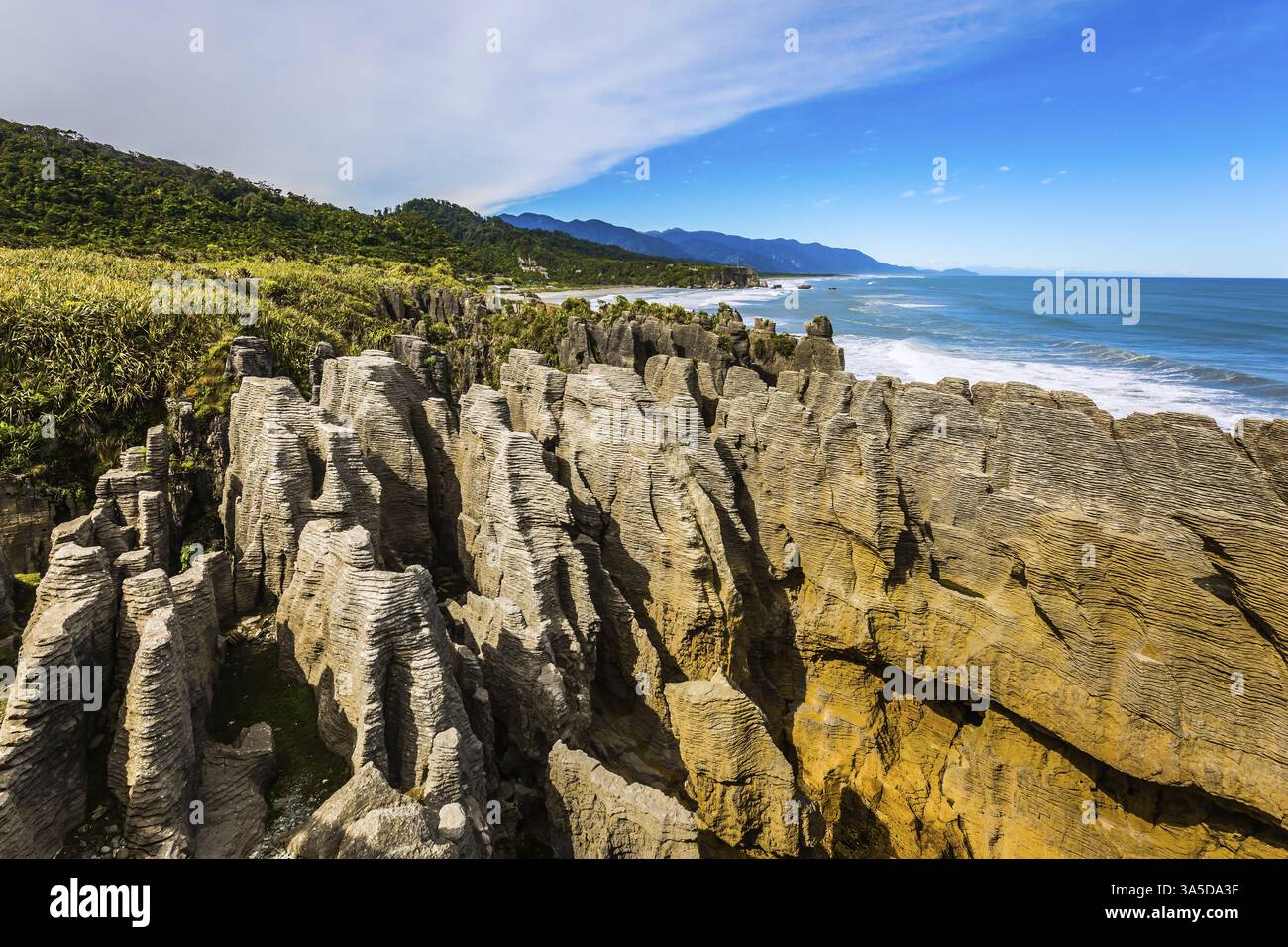 Pancake Rock is a natural wonder of New Zealand. Incredible journey to ...