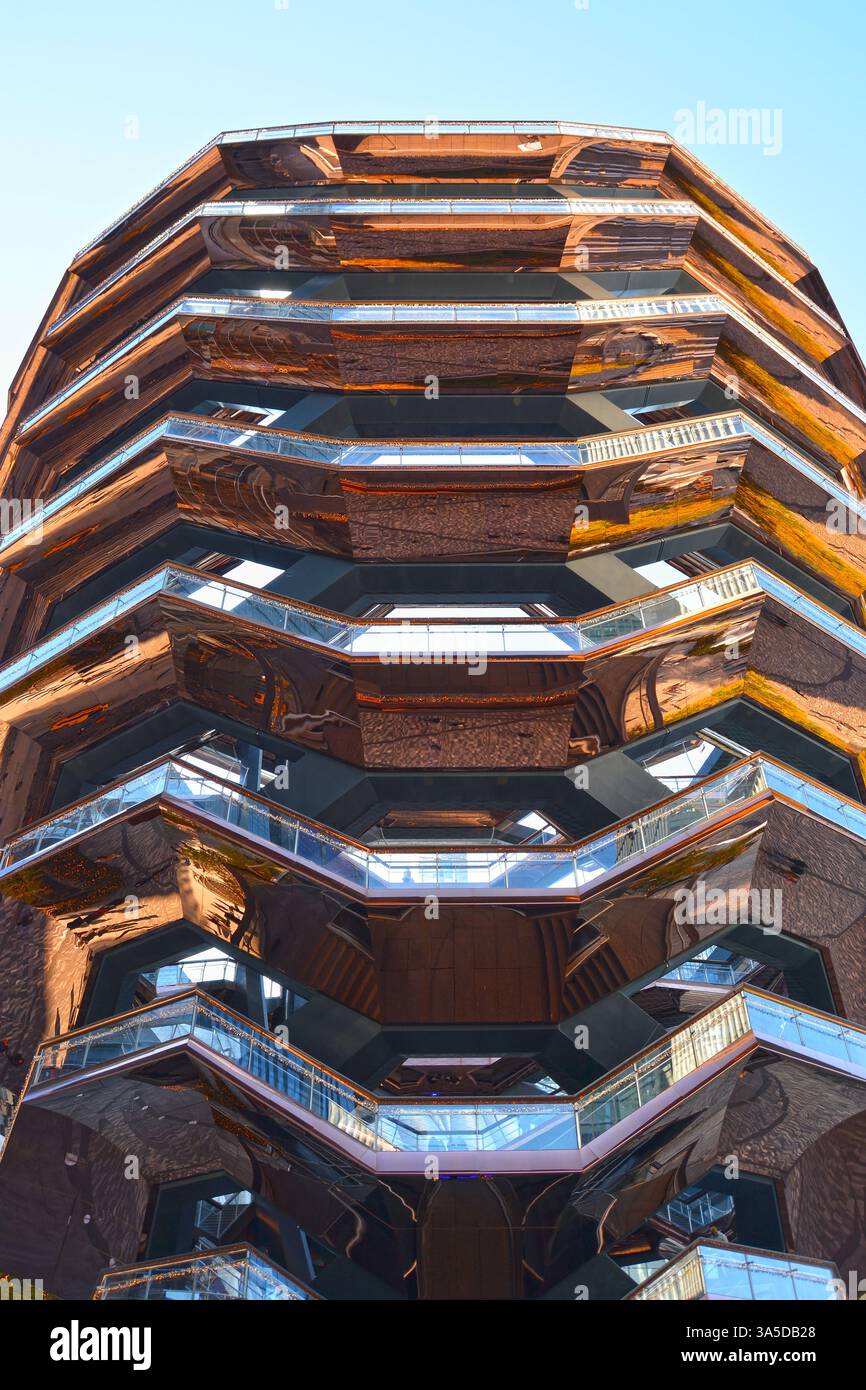 Vessel New York Stock Photo - Alamy