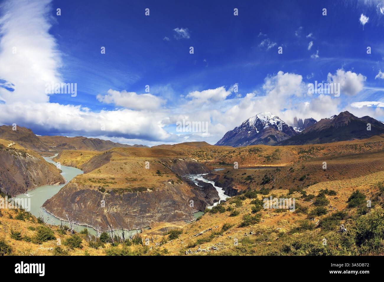 Horseshoe Paine. The national park Torres del Paine, Patagonia, Chile ...