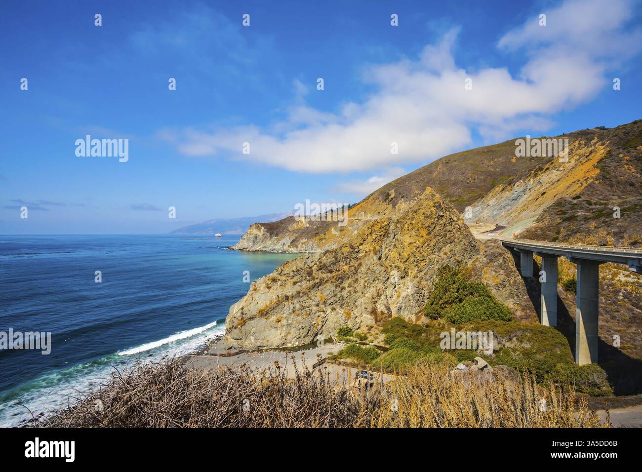 Pacific Coast Highway and Coast Ranges of California. Beautiful Viaduct ...