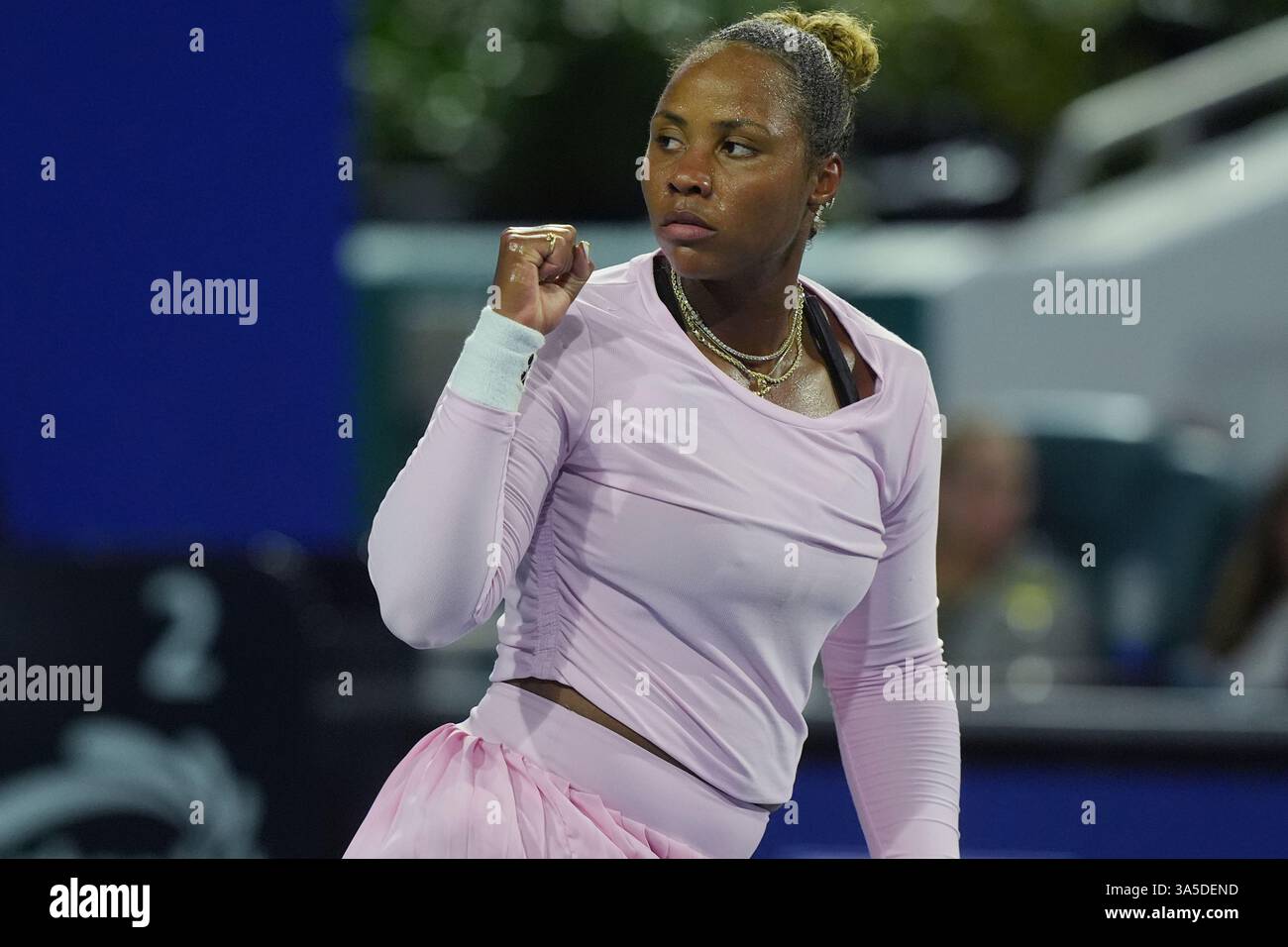 Taylor Townsend reacts after winning a game against Qinwen Zheng of ...