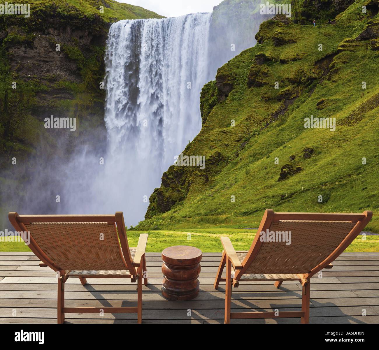 Magnificent famous waterfall Skogafoss, Iceland. A powerful jet Skogar ...