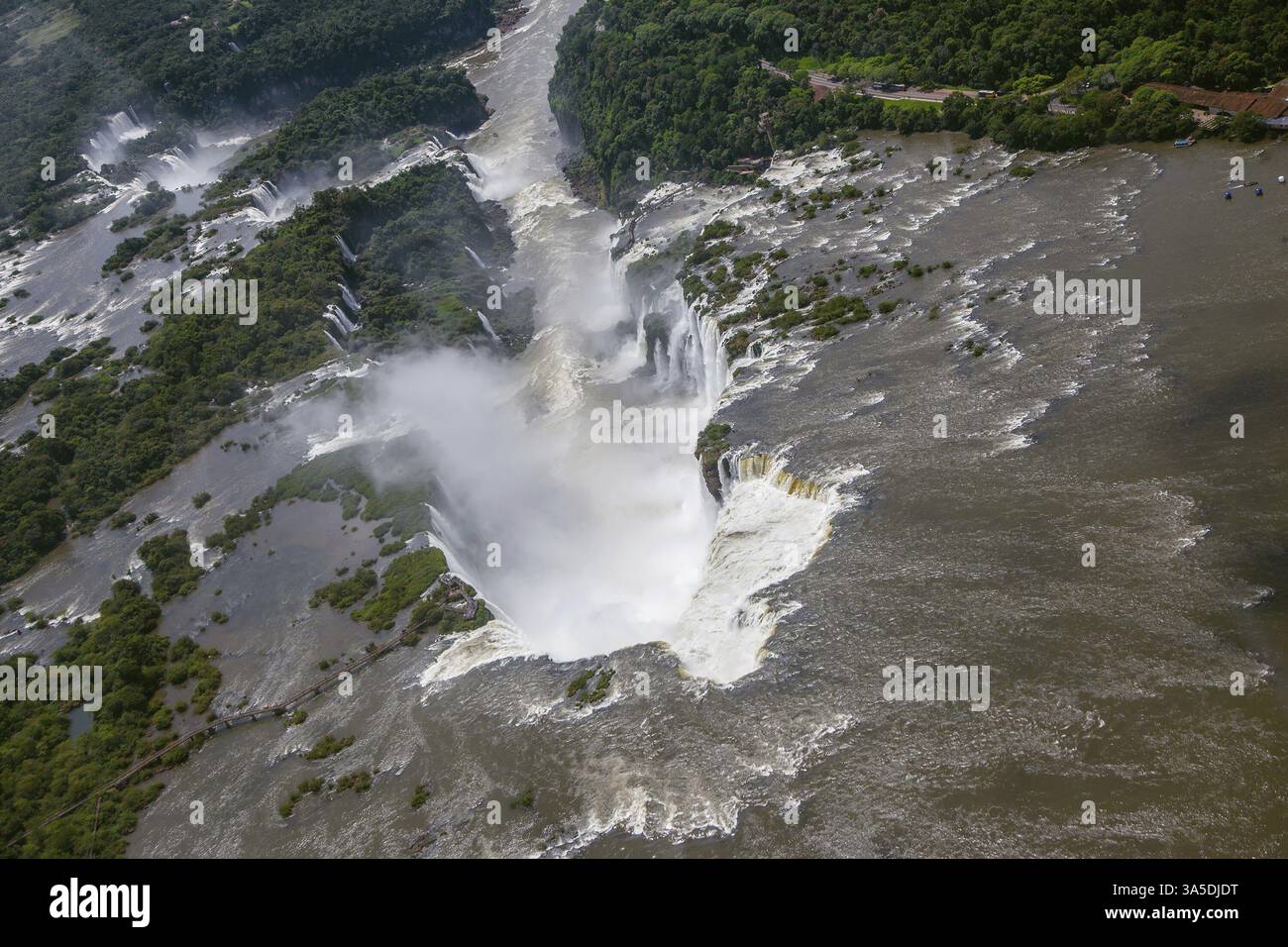 Devil's Throat - largest waterfall of the Iguazu Falls. Picture taken ...