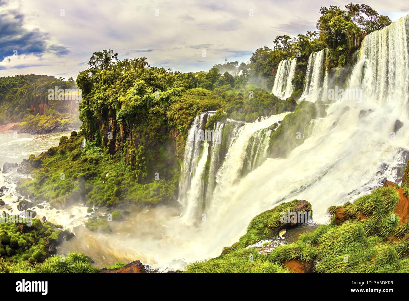 The most famous waterfalls in the world - Iguazu. The waterfalls erupts ...