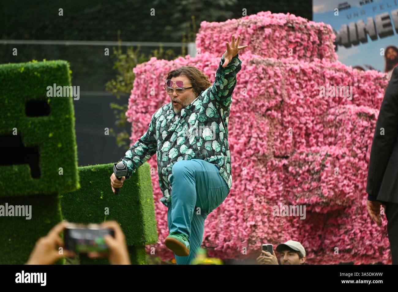 Minecraft movie 2025 hi-res stock photography and images - Alamy